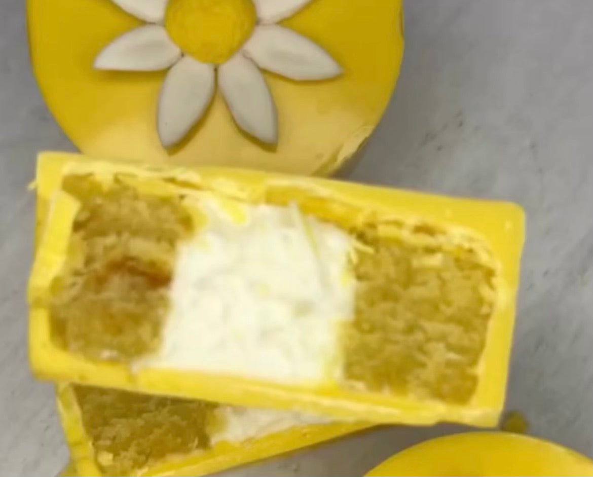 Lemon Pound Cake Pucks – Benty Cakes