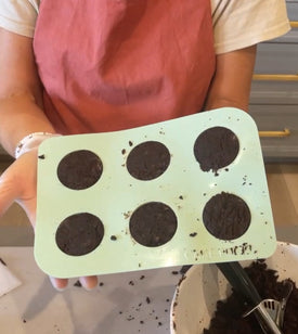 What are Cake Pucks? – Benty Cakes